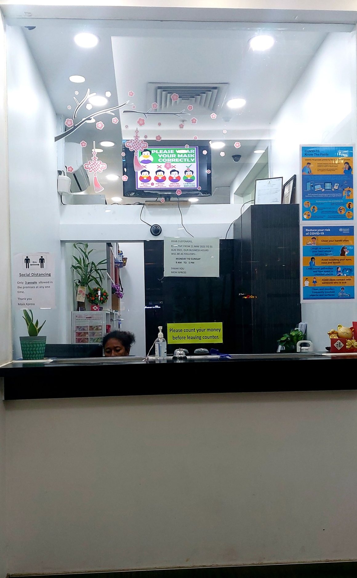 Moni Xpress – Vision City